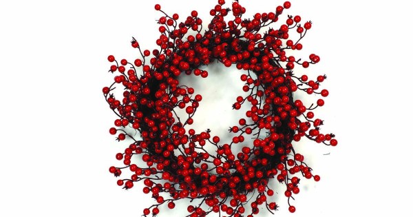 JK Home Décor - Berry Wreath